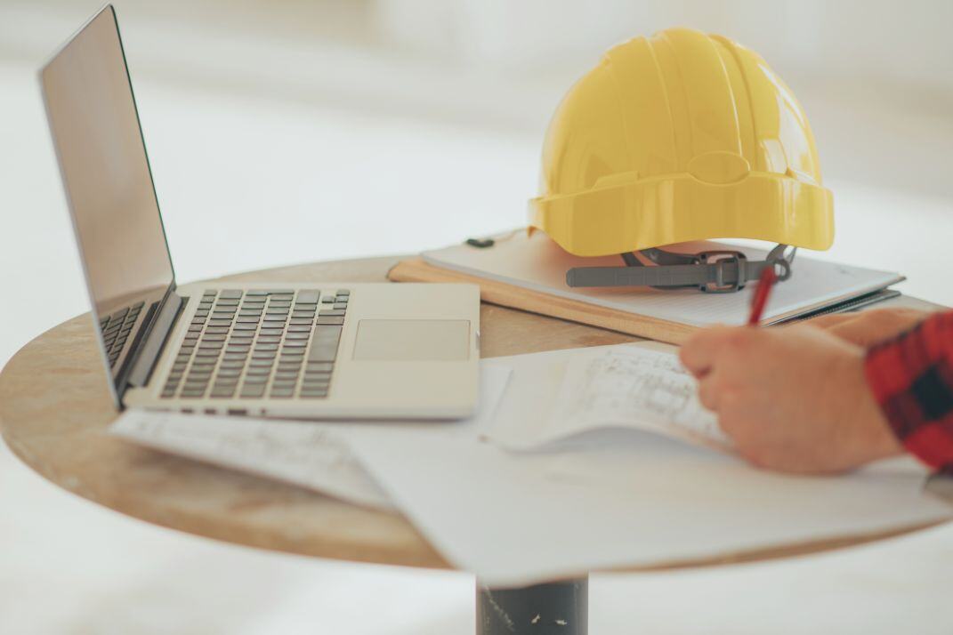 How to Calculate Labor Cost for A Construction Bid | TCLI